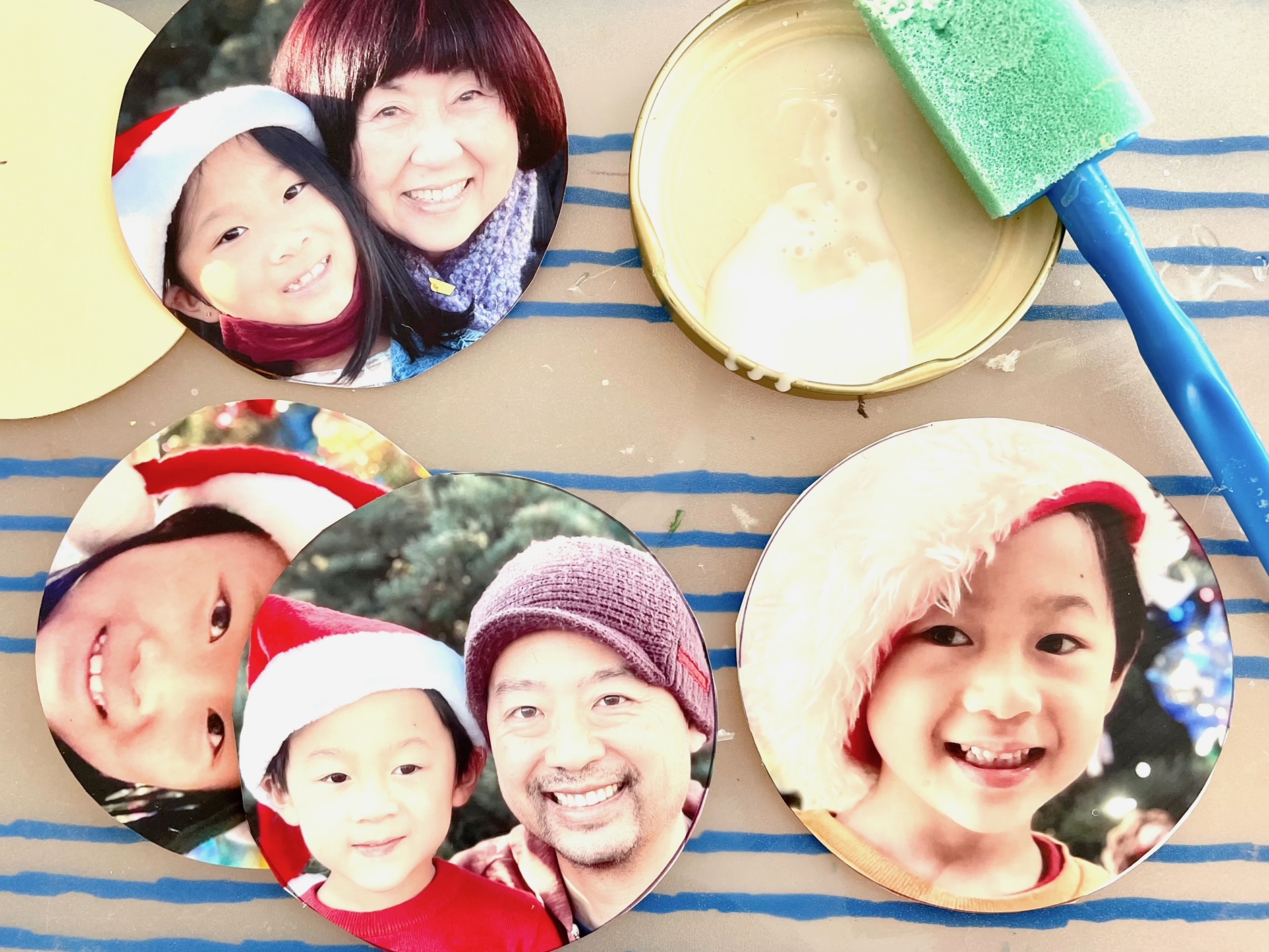 Step-by-Step: DIY Photo Christmas Ornaments