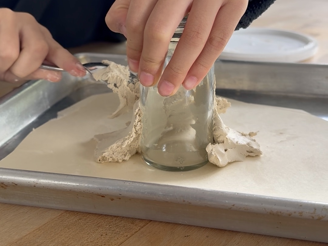 How to Make a Volcano Eruption: a Grandson Craft